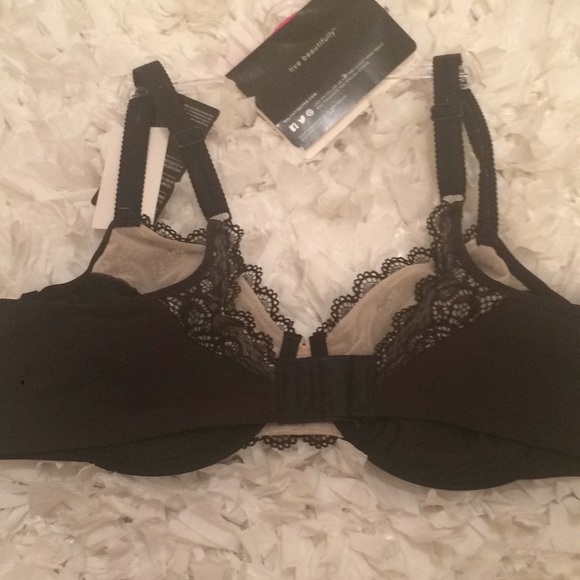 Bali | Intimates & Sleepwear | Bali Lace Desiresmooth Shaping ...